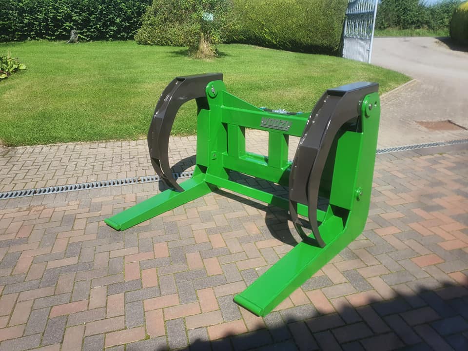 Log Grab - Woozy Fabrication & Son Ltd