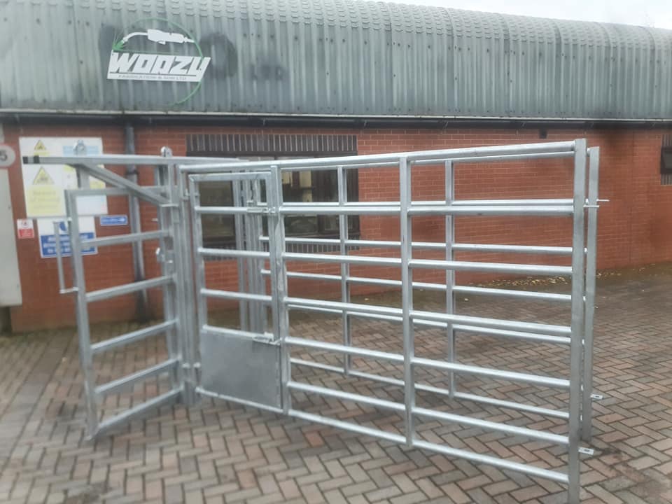 Galvanised Cattle Gates - Woozy Fabrication & Son Ltd